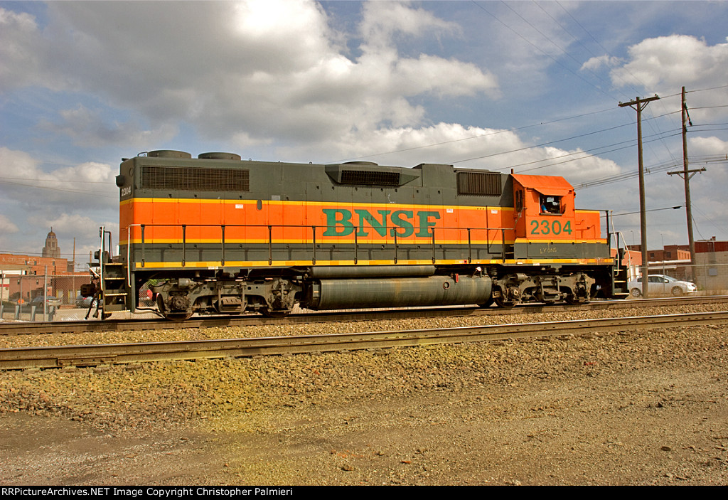 BNSF 2304